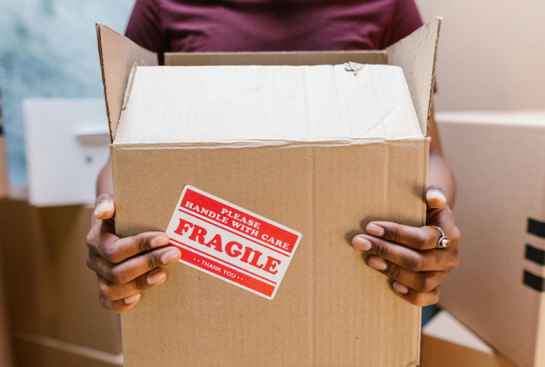 How to Pack Fragile Items for Moving: Tips for Fragile Packing